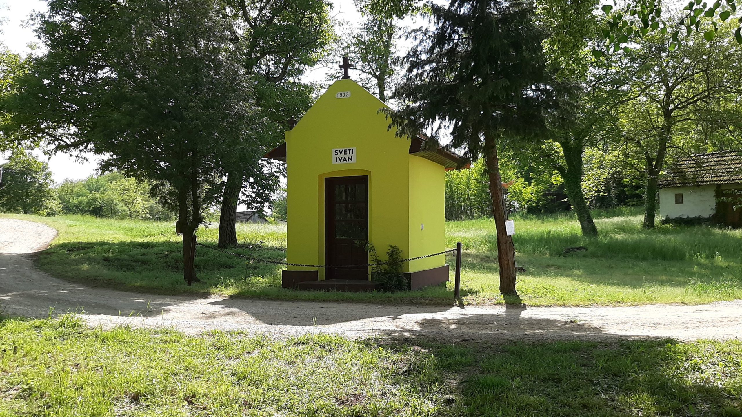 Kapelica sv. Ivana Nepomuka u vinogradima - Podravske širine